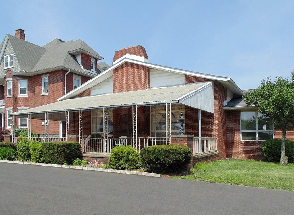 Paradise Manor Hatfield PA 19440 | AssistedLiving.com | AssistedLiving.com